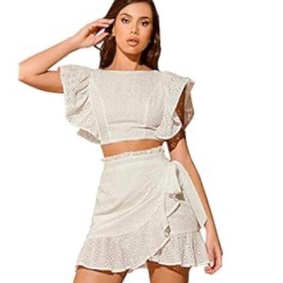 Amazon | Skirts | Twopiece Ruffled Crop Top Skirt Set In White Size ...